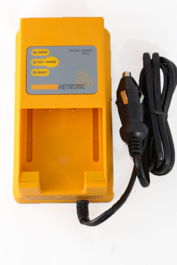 Battery charger 10-30VDC Mini + Sig. Plug bestellen - Hetronic